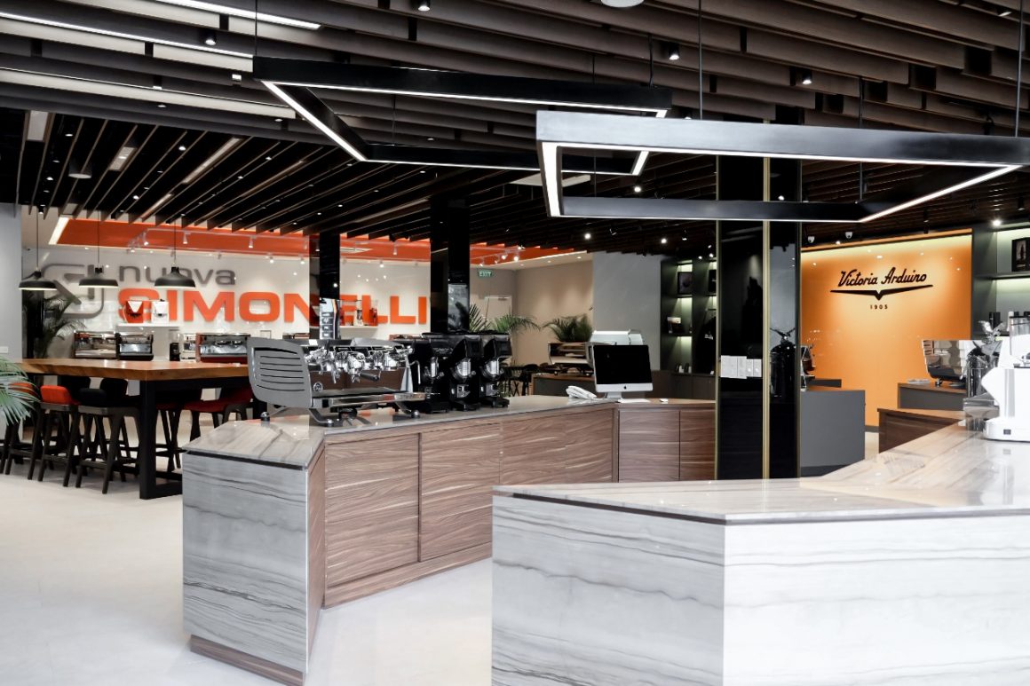 Tips Membuka Cafe dengan Modal Minim - Toffin Insight